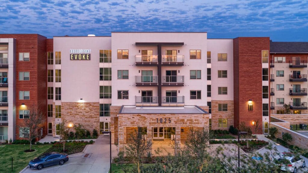 Broadstone Evoke - Alliance Residential